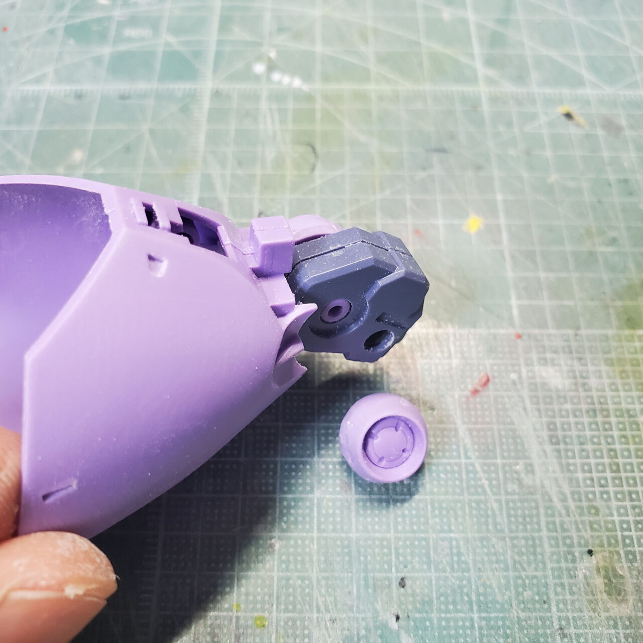 HGUC リックドム ガルマ・ザビ専用機 制作記① | AkidouGreadModeling